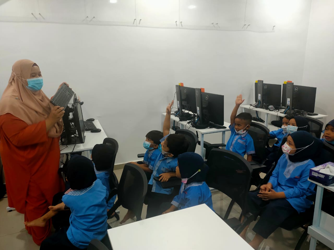 Program Advokasi dan Mewarna Sempena Hari Raya – NADI Kg Labi Tualak